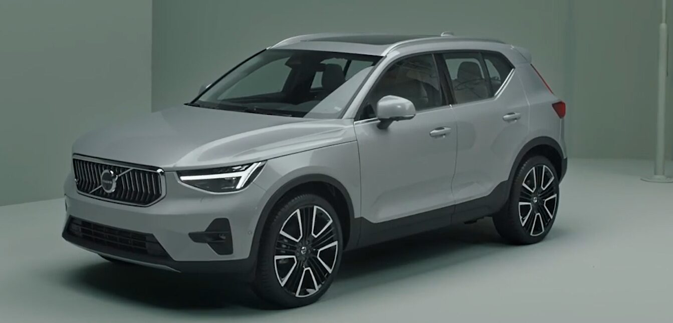 ボルボXC40燃費が悪い？特徴と他モデルとの徹底比較 - 0pulent-0dyssey-motors